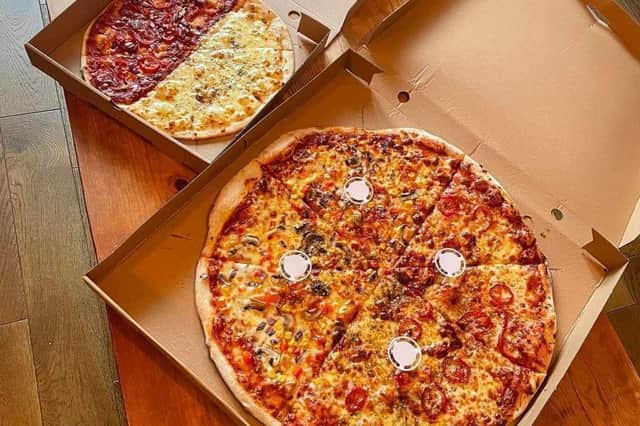 Pizza retro store